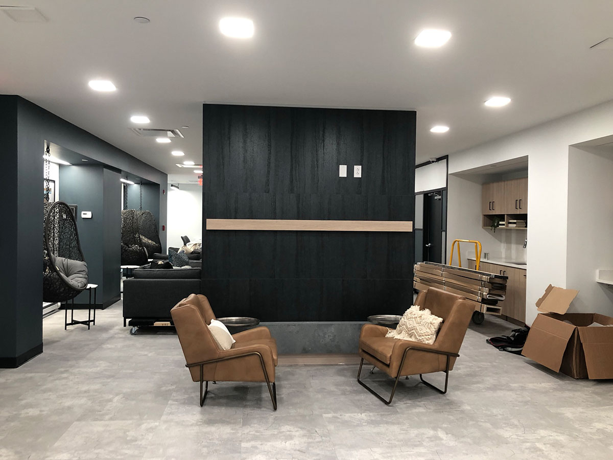 Photo Gallery | 1047 Commonwealth