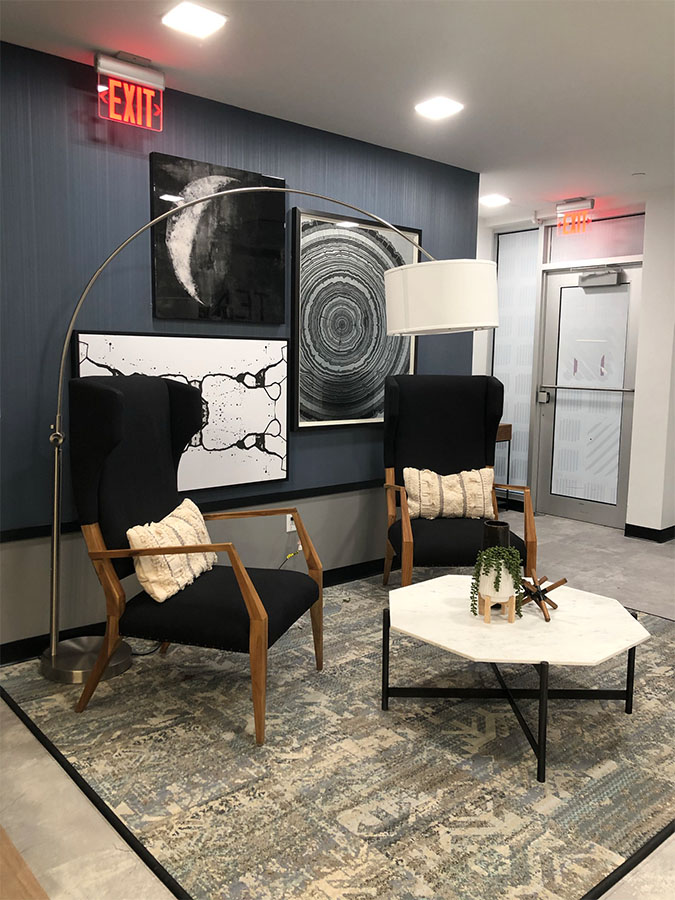 Photo Gallery | 1047 Commonwealth